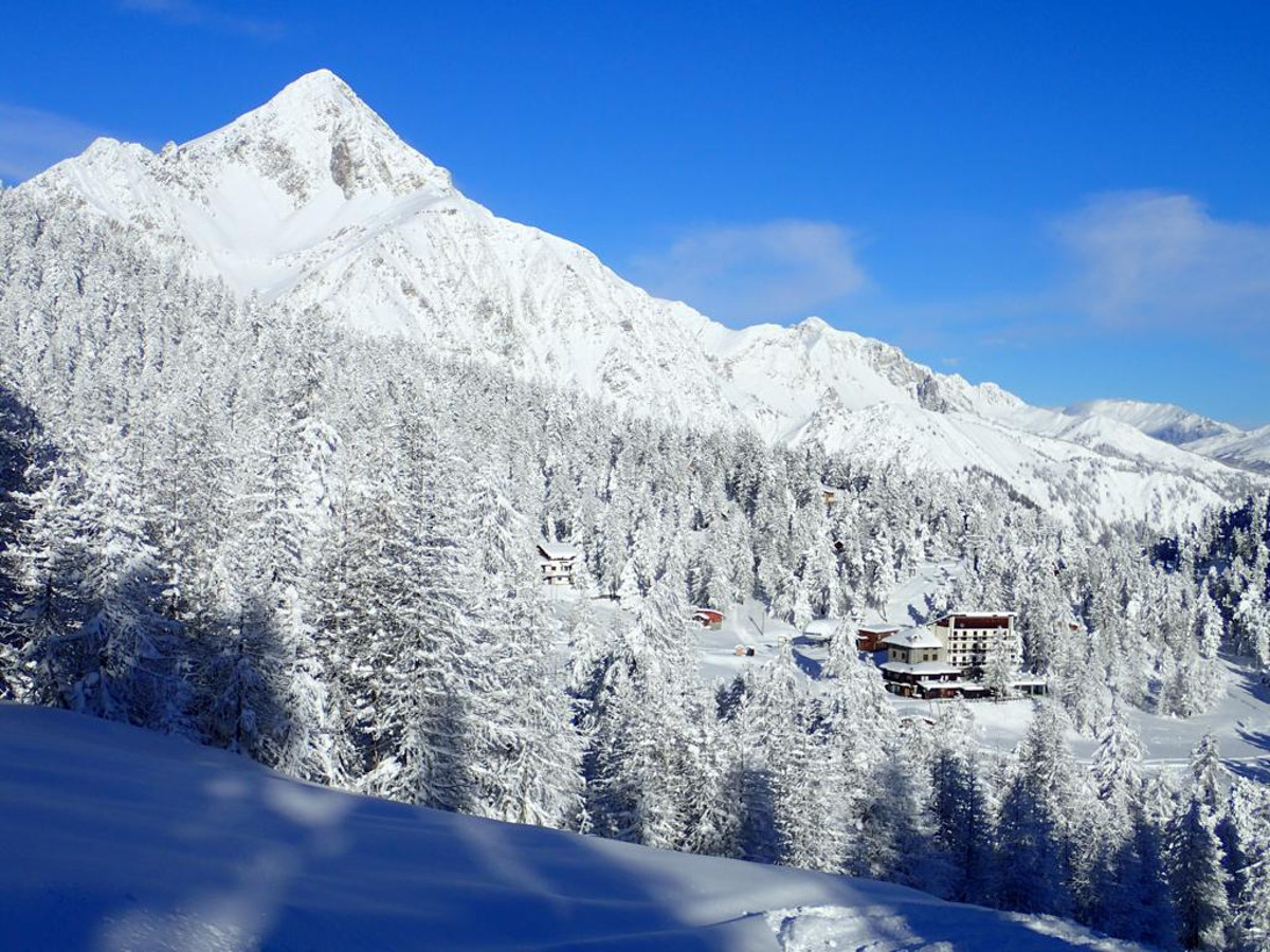 Italian Alps Ski/Snowboard Trip - Saveur the Journey